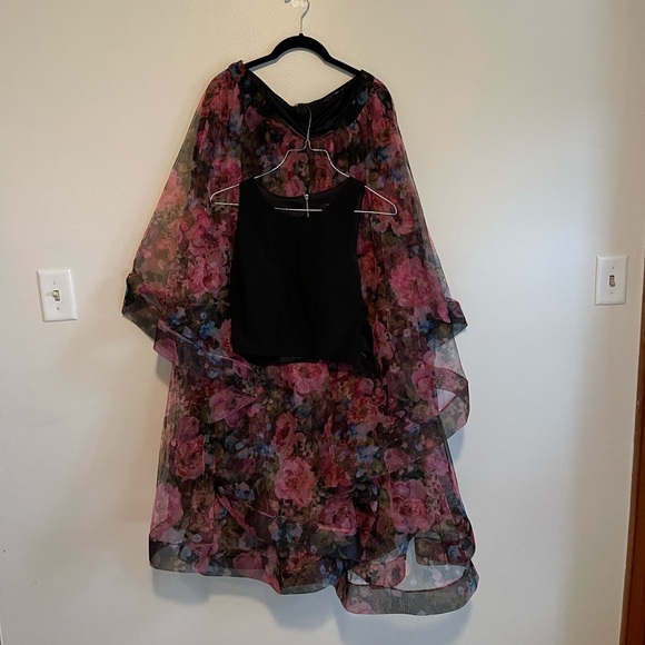 Blondie Nites | Dresses | Not Altered Blondie Nites Twopiece Black And ...